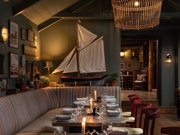 Dining at The New Inn, Tresco, Isles of Scilly | Tresco Island